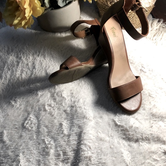 FIONI Clothing | Shoes | Fioni Wedge Heels | Poshmark